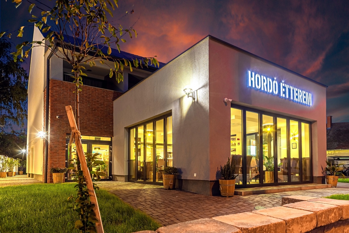 Torkos csütörtök Bük 2024. Hordó Étterem - Programturizmus