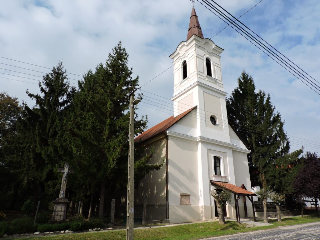 Fedezze fel Aka nevezetességeit, látogasson el Akára! - Programturizmus