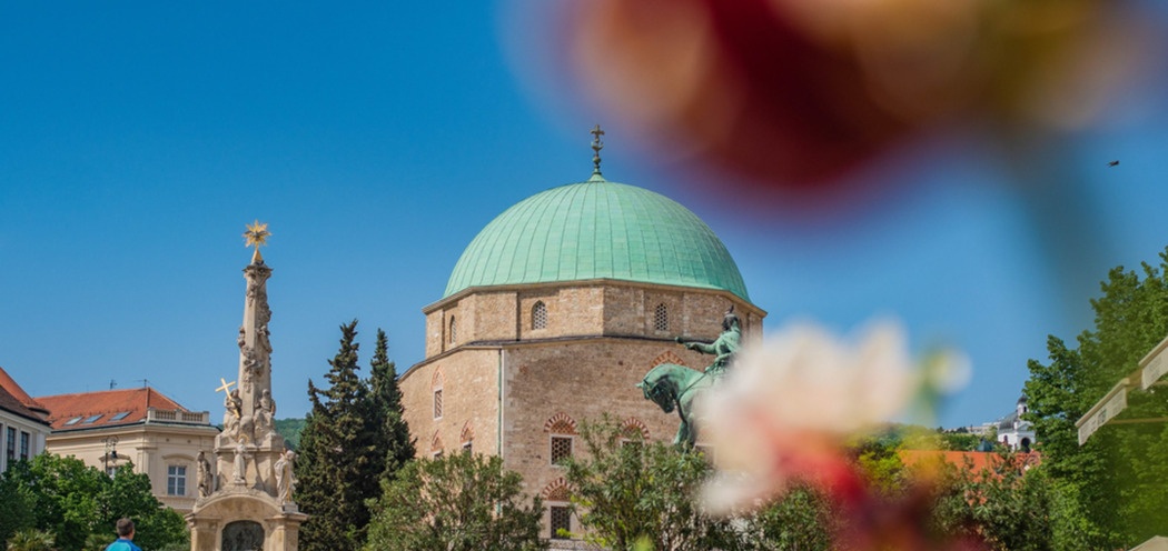 Pécsi hírességek, tematikus séta az Imagine-nel legendás pécsiek ...