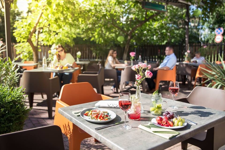 Rubin Grill Café - Programturizmus