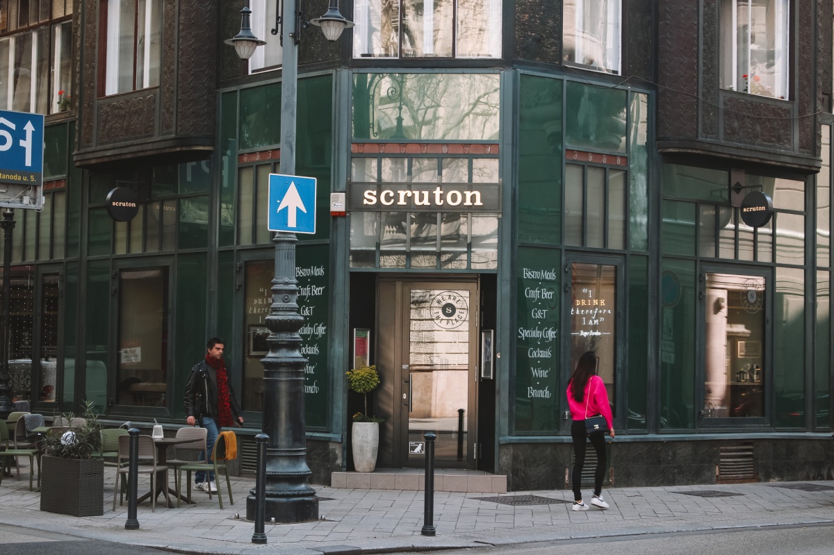 Scruton V.P. Közösségi tér és Kávézó Budapest - Programturizmus