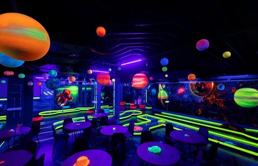 Indoor Budapest MiniGolf - Programturizmus