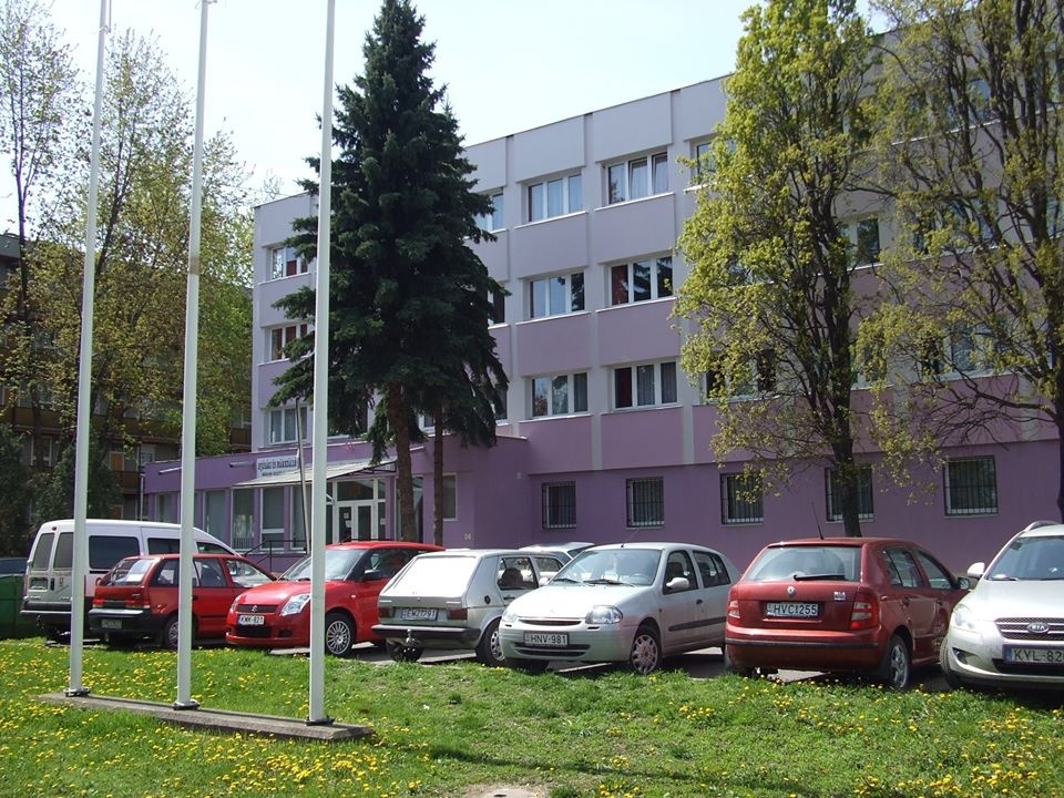 Neumann Ifjúsági és Diákszállók Eger - Programturizmus