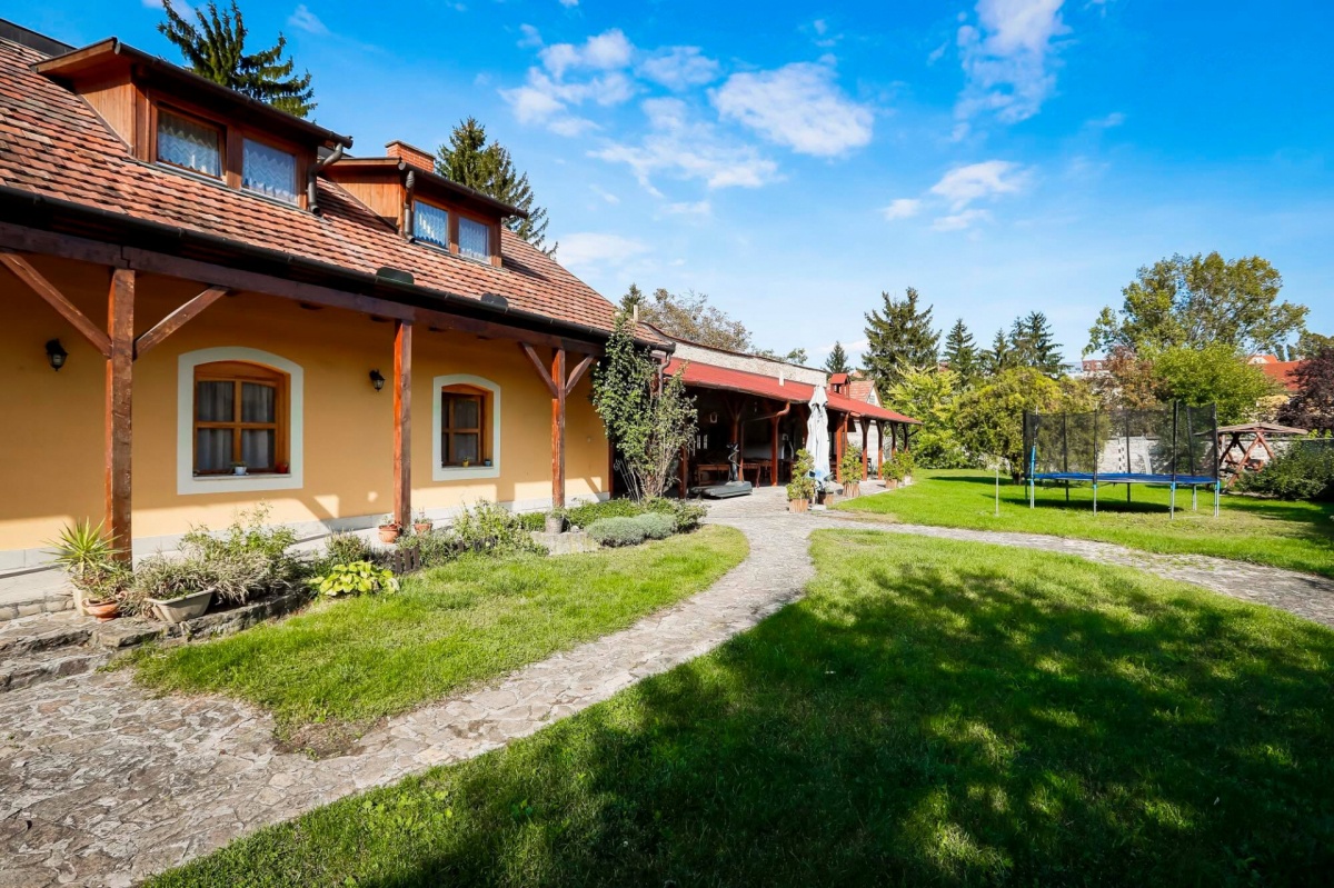 Életfa Vendégház Eger - Programturizmus